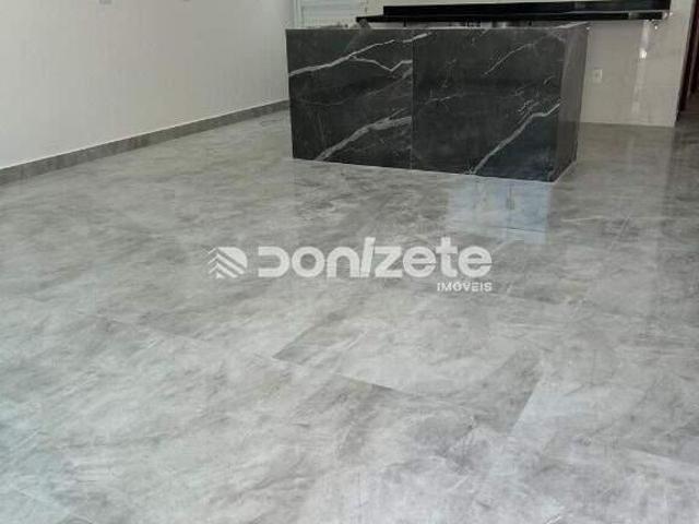 Casa 3 Dormitórios com 2 Vagas | Vila Vitória, Santo André – Financiamento Aceito