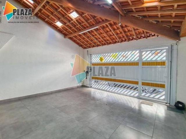 Casa 3 dormitórios com 3 suítes à venda, 140 m² por R$ 679.900 Vila Caiçara Praia Grande/SP