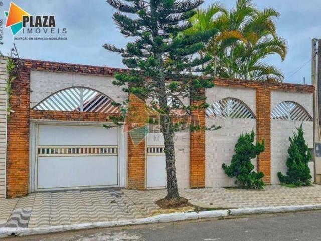 Casa 3 dormitórios com 3 suítes à venda, 275 m² por R$ 2.499.000 Solemar Pra