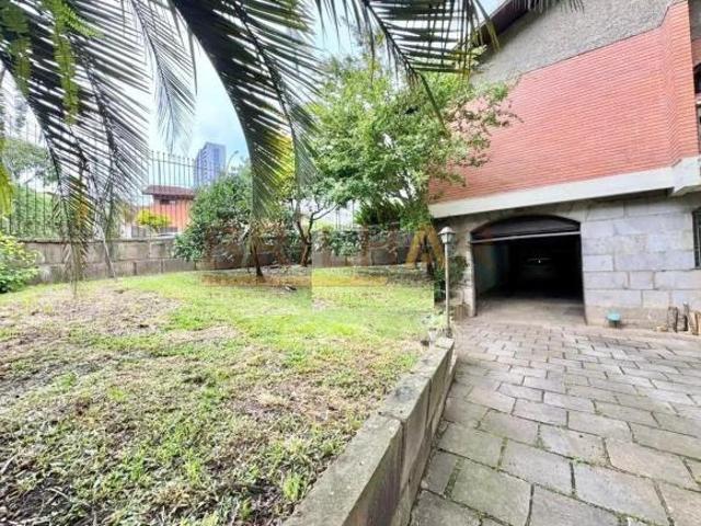 Casa 3 dormitórios comprar bairro Santa Catarina