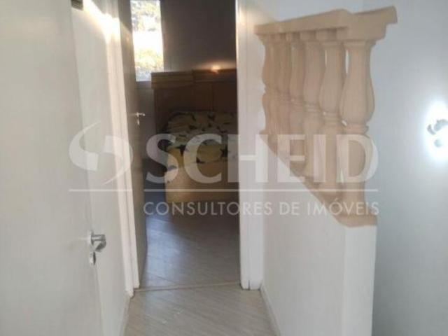 Casa 3 dormitórios condomínio fecahdo