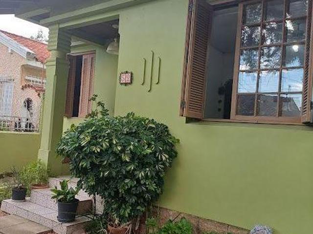 casa 3 dormitórios+ casa nos fundos de 1 dormitório