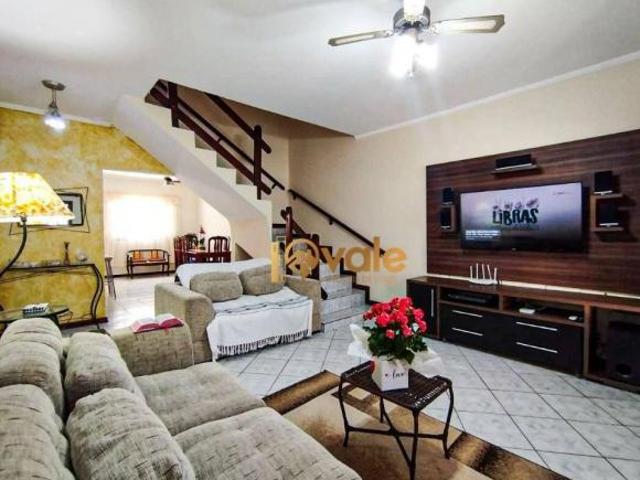 Casa 3 dormitórios à venda, 214 m² Jardim Altos de Santana II Jacareí/SP