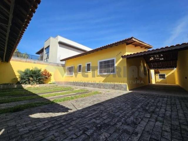 Casa 3 dormitórios à venda, 216 m² R$ 1.200.000,00 Britânia Caraguatatuba/SP