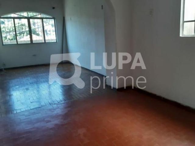 CASA 3 DORMITÓRIOS Á VENDA VILA AMÁLIA