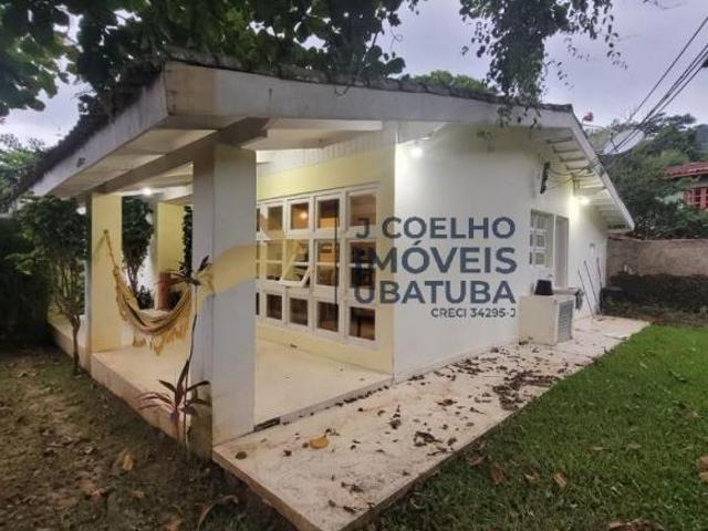 Casa 3 dormitórios a venda a poucos passos da Praia da Fortaleza, Ubatuba SP