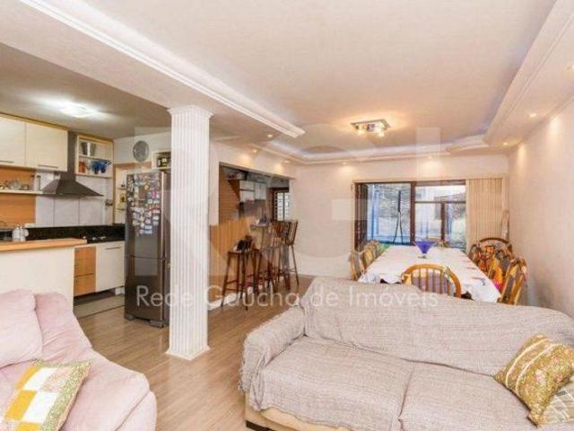Casa 3 dormitórios à venda Menino Deus Porto Alegre/RS