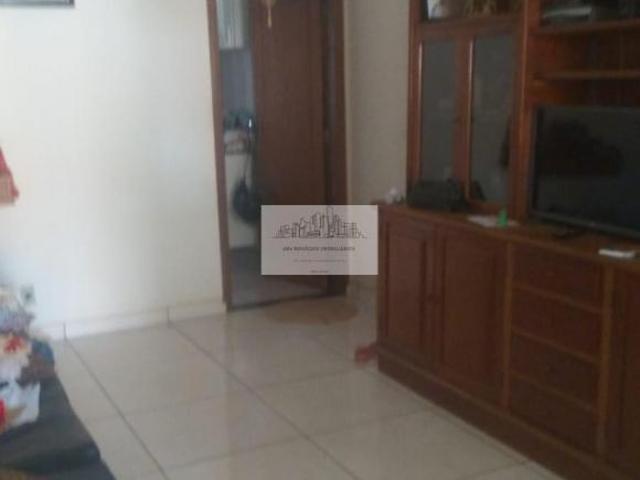 Casa 3 dormitórios a venda no bairro Vitória Régia