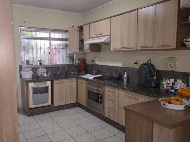 Casa 3 dormitórios a venda no Partenon