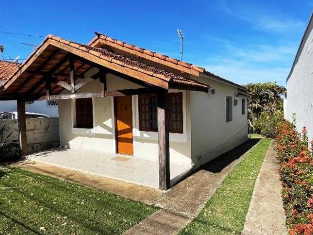 Casa 3 dormitórios Águas de São Pedro