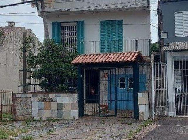 Casa 3 dormitórios Bairro Nonoai