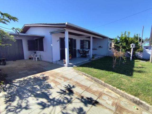 Casa 3 Dormitórios Bairro Arroio Teixeira