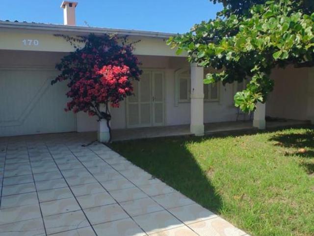 Casa 3 Dormitórios Bairro Arroio Teixeira
