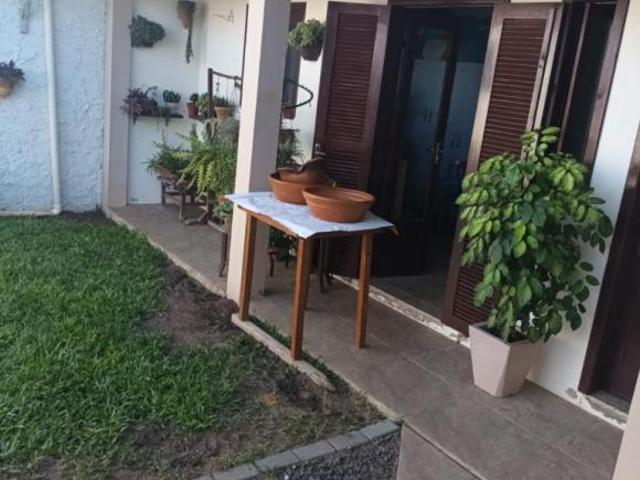 Casa 3 Dormitórios Bairro Arroio Teixeira