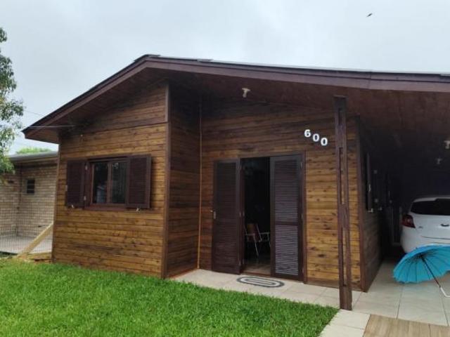 Casa 3 Dormitórios Bairro Arroio Teixeira