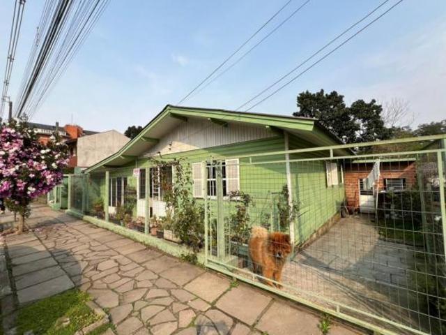 Casa 3 Dormitórios Bairro Centro
