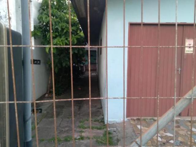 Casa 3 Dormitórios Bairro Centro
