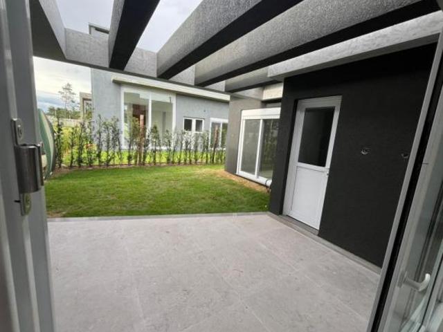 Casa 3 Dormitórios Bairro condominio Terrasul
