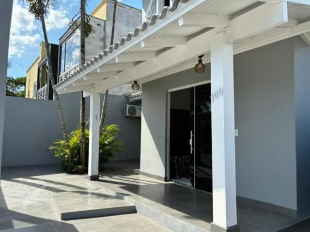 Casa 3 Dormitórios Bairro Igra Sul
