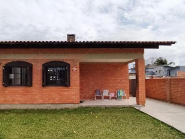 Casa 3 Dormitórios Bairro Praia da Cal