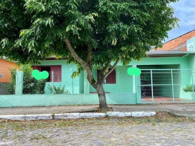 Casa 3 Dormitórios Bairro Praia da Cal