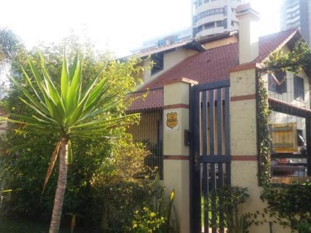 Casa 3 Dormitórios Bairro Praia Grande