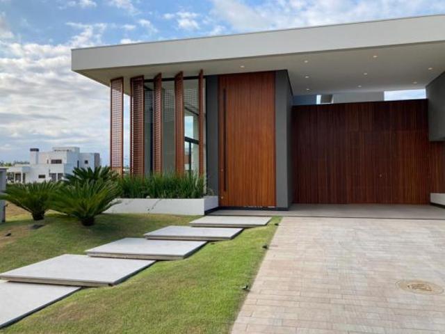 Casa 3 Dormitórios Bairro Reserva das Aguas