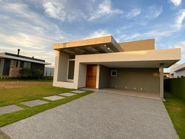 Casa 3 Dormitórios Bairro Reserva das Aguas
