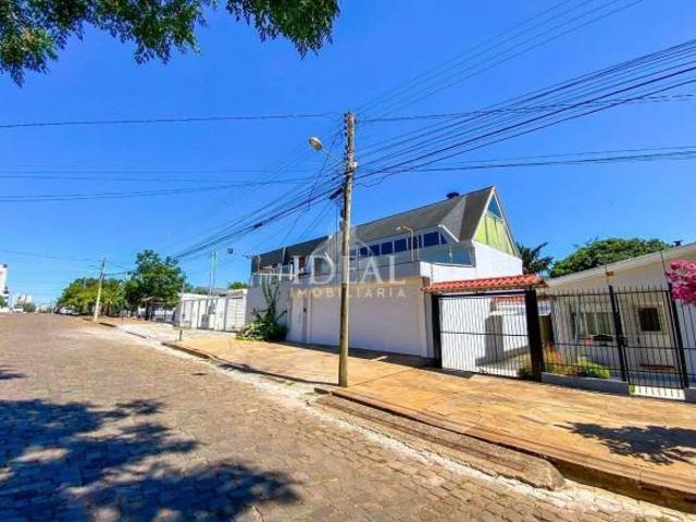 CASA 3 DORMITÓRIOS BAIRRO RODRIGUES
