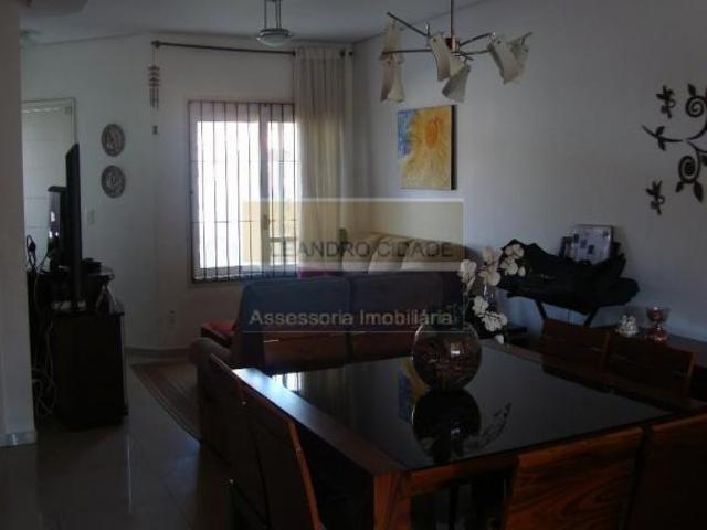 Casa 3 dormitórios Bairro São Sebastião