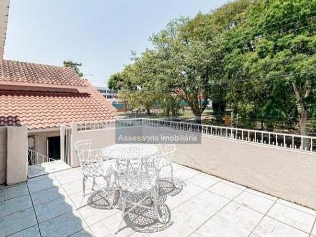 Casa 3 dormitórios Bairro Vila Ipiranga