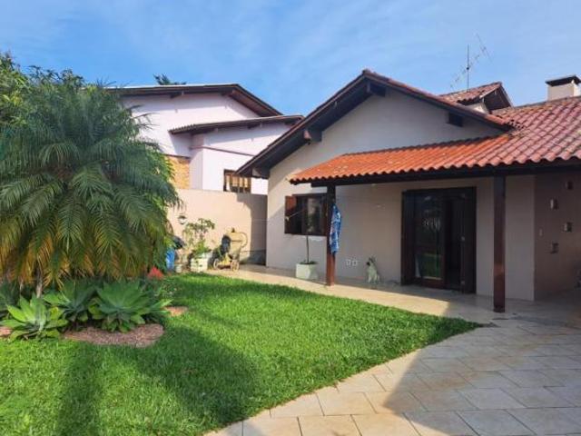 Casa 3 Dormitórios Bairro Vila São João