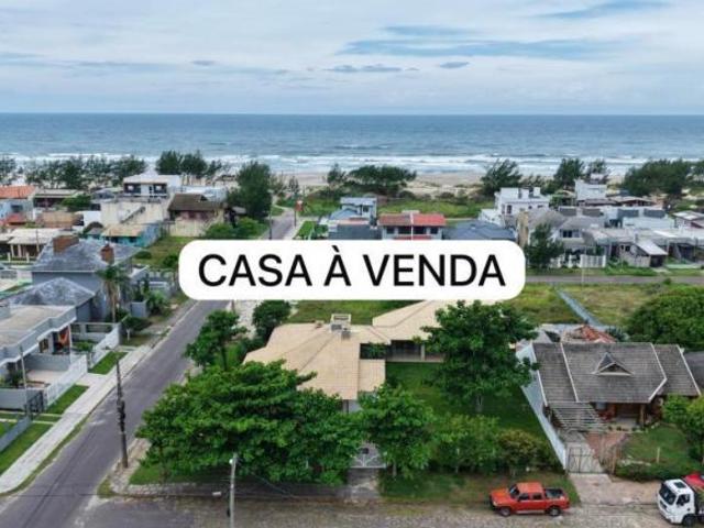 Casa 3 Dormitórios Bairro Zona Norte