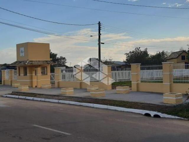 Casa 3 dormitórios em condomínio