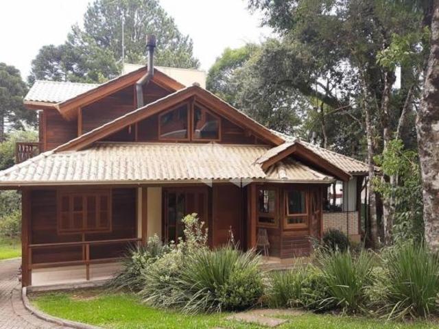 Casa 3 dormitórios em condominio fechado, 150m², em Canela