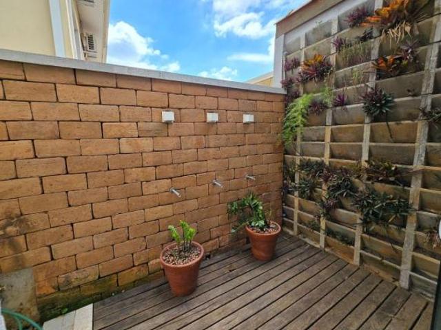 CASA 3 DORMITORIOS EM CONDOMNJIO FECJHADO LAZER COMPLETO COLONIA JUNDIAI SP