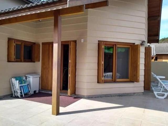 CASA 3 DORMITORIOS EM CANELA RS