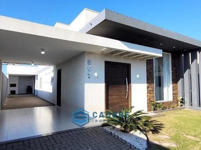Casa 3 dormitórios em Arroio do Sal com Piscina