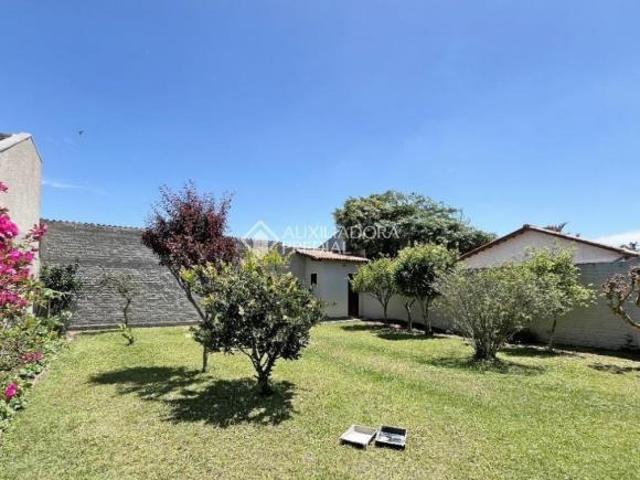 Casa 3 dormitórios em Imbé