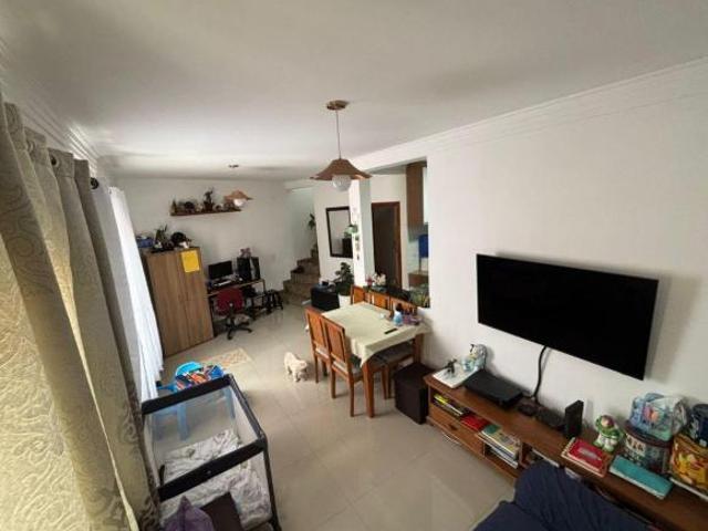 Casa 3 Dormitórios Jardim Cupece