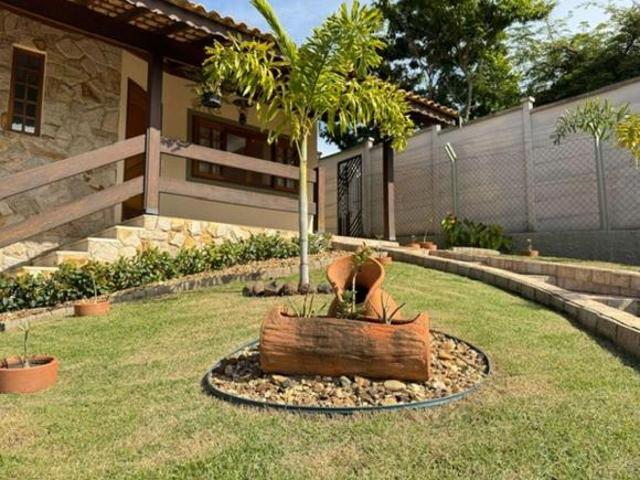 CASA 3 dormitórios Jardim Porangaba Águas de São Pedro