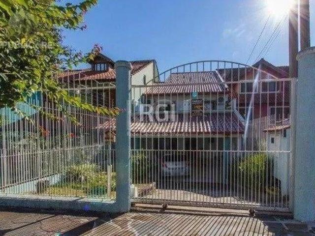 Casa 3 dormitórios no Bairro Aberta dos Morros