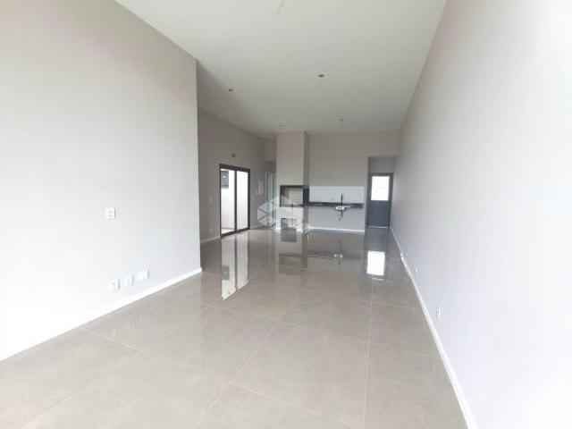Casa 3 dormitórios no bairro Hípica, Porto Alegre
