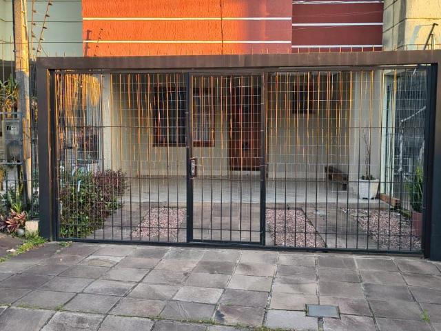 CASA 3 DORMITÓRIOS NO GUARUJÁ
