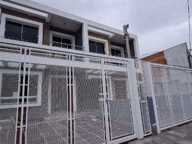Casa 3 dormitórios na Hípica