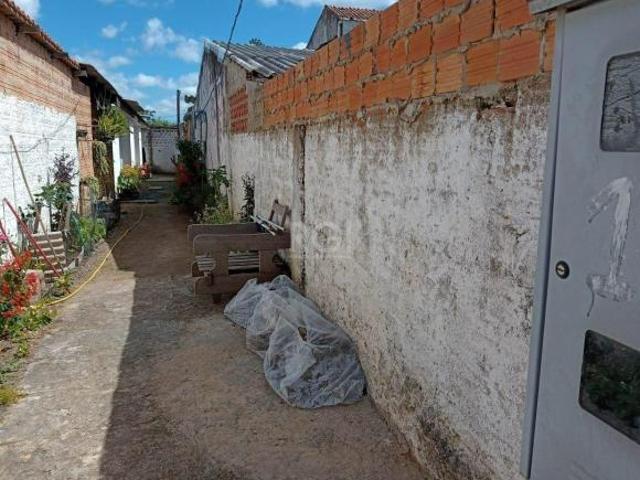 Casa 3 dormitórios, sendo 1 suite, 9 vagas bairro Ponta Grossa Porto Alegre RS