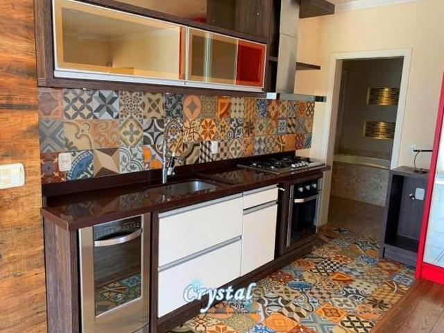 Casa 3 Dormitórios sendo 2 Suítes em local calmo