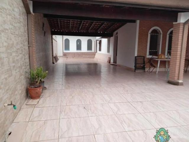 CASA 3 DORMITÓRIOS, SUÍTE, PISCINA, EDÍCULA LADO PRAIA 2 MIN A PÉ NA ORLA DO PORTO NOVO