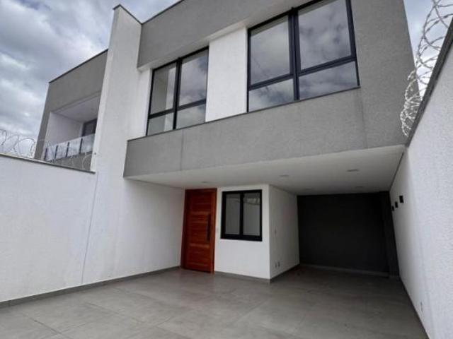 Casa 3 dormitórios para Venda em Betim, Espírito Santo, 3 dormitórios, 1 suíte, 2 banheiros, 1 vaga