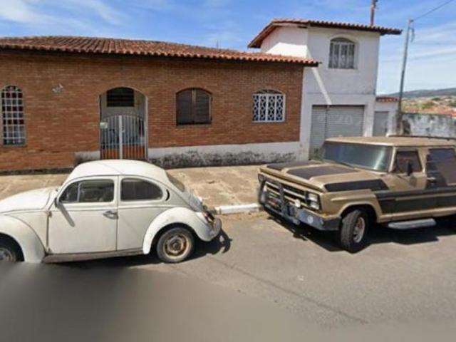 Casa 3 dormitórios para Venda em Bragança Paulista, Vila Santa Libânia, 3 dormitórios, 1 suíte, 2 va